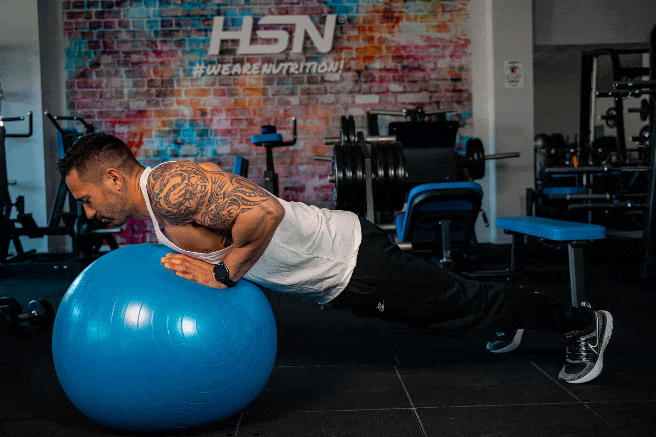 27 Esercizi con Palla da Pilates o Fitball - HSN Blog